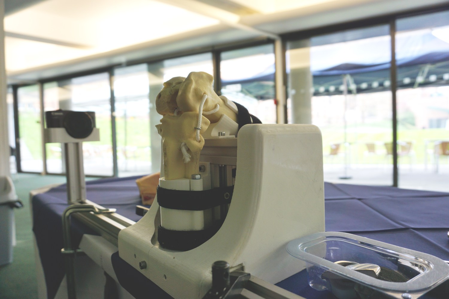 Surgical simulator for knee replacement training – Nitin Gurram